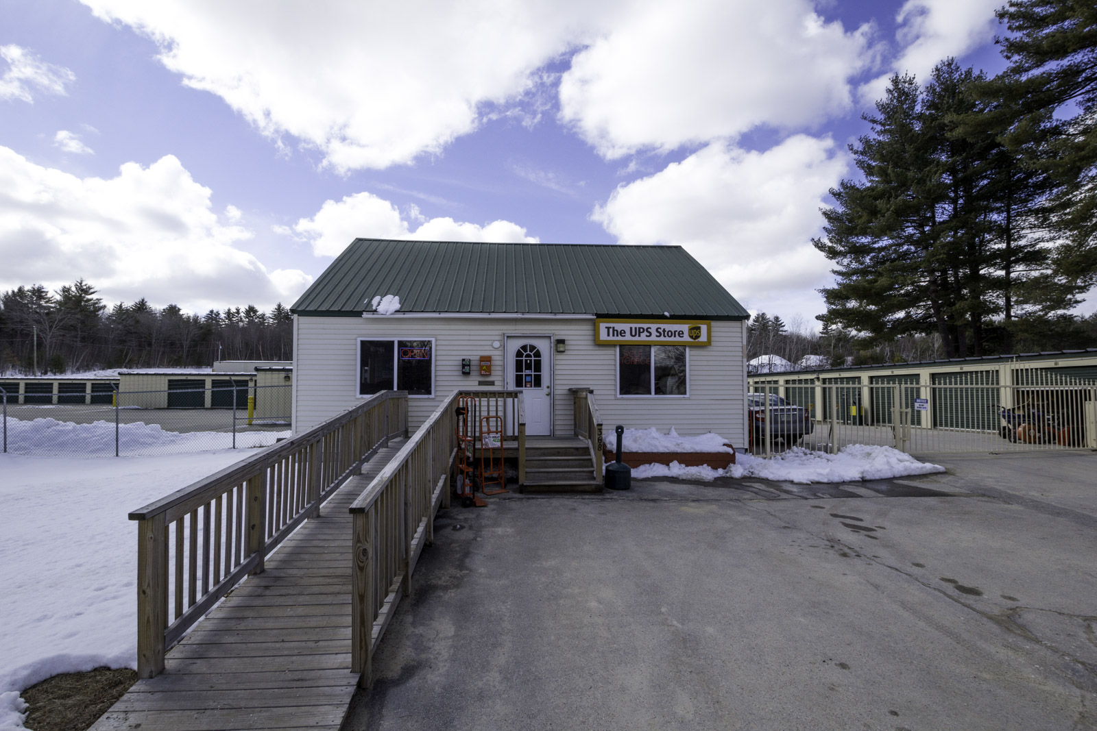 Self Storage Unit Pricing in NH | Lock-Tite Storage - Lock-Tite Storage